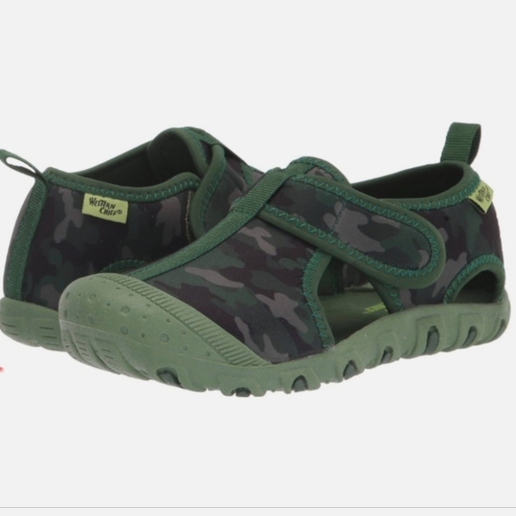 Western Chief | Shoes | Western Chief Beachoger Sandals | Poshmark